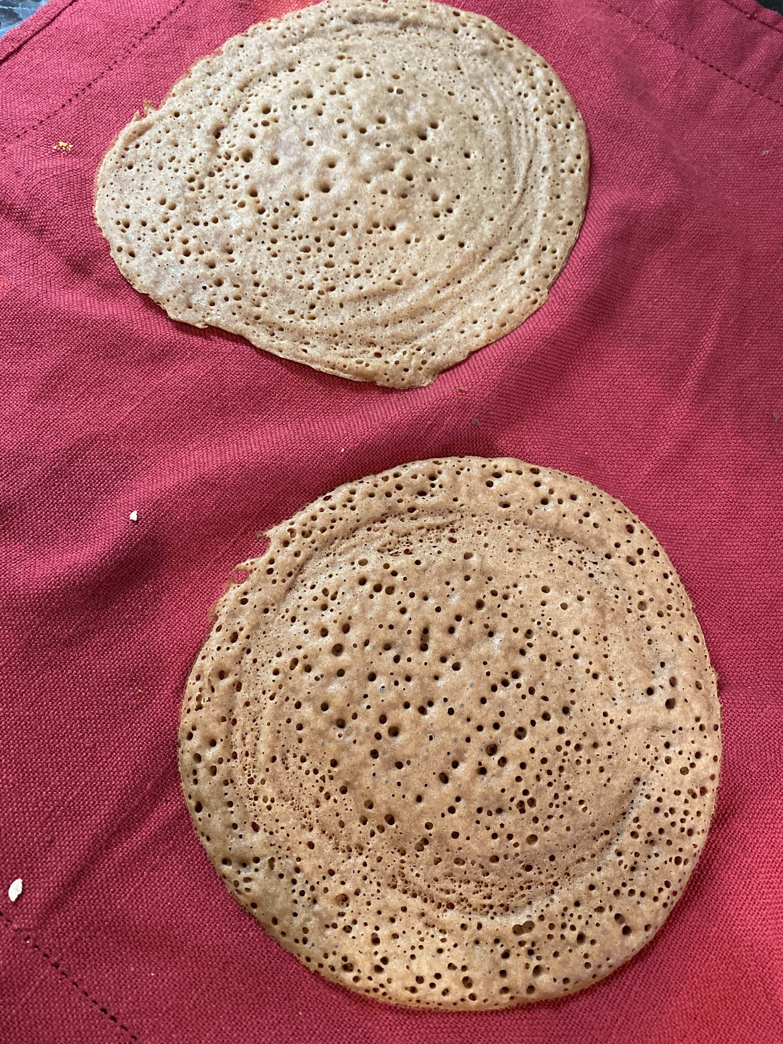 Injera – Ethiopian Bread (Quick)